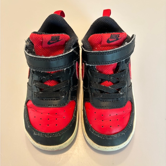 Nike | Shoes | Nike Redblack Little Boytoddler Size 8c Sneakersvelcro ...